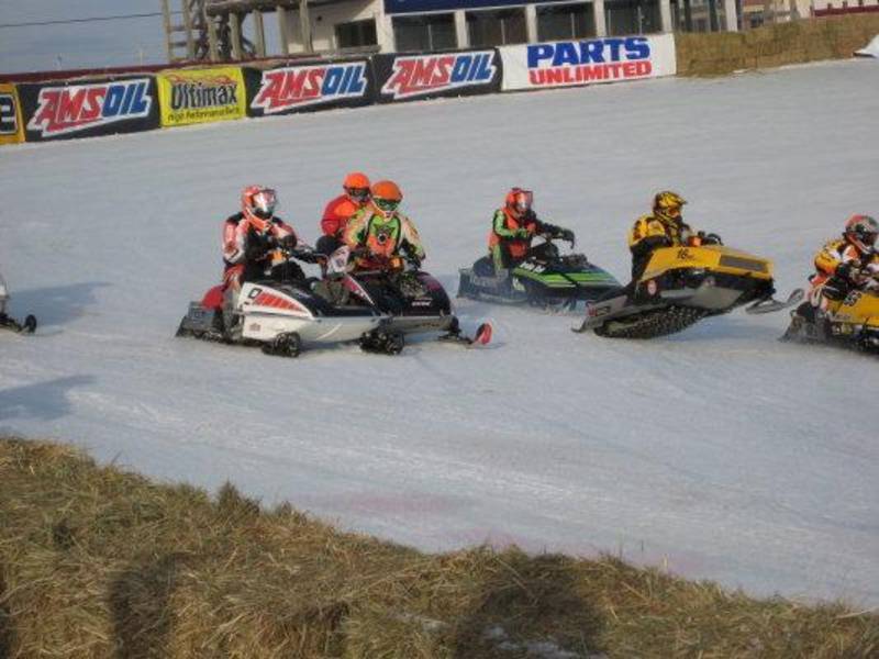 VINTAGE ICE OVAL SNOWMOBILE RACI